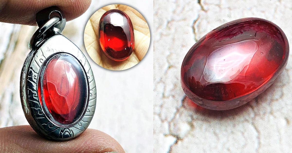 Naga Eye Leklai Lucky Stone Pendant Wealth Fortune Red Oval Thai Amulet ...