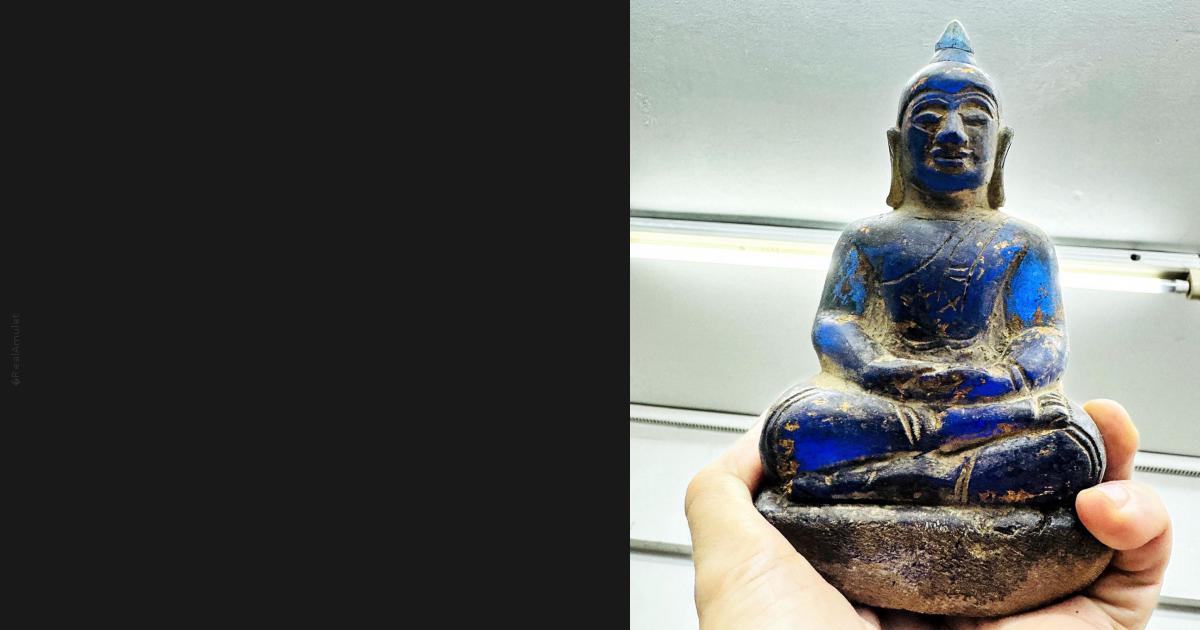 Antique Leklai Quartz Crystal Buddha Blue Stone Statue KruHod Thai ...