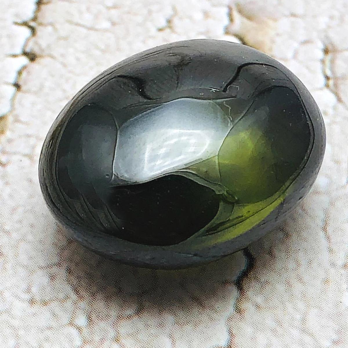 HEALING CRYSTAL STONE NAGA EYE LEKLAI TOFFY THAI AMULET WIZARDRY DARK ...