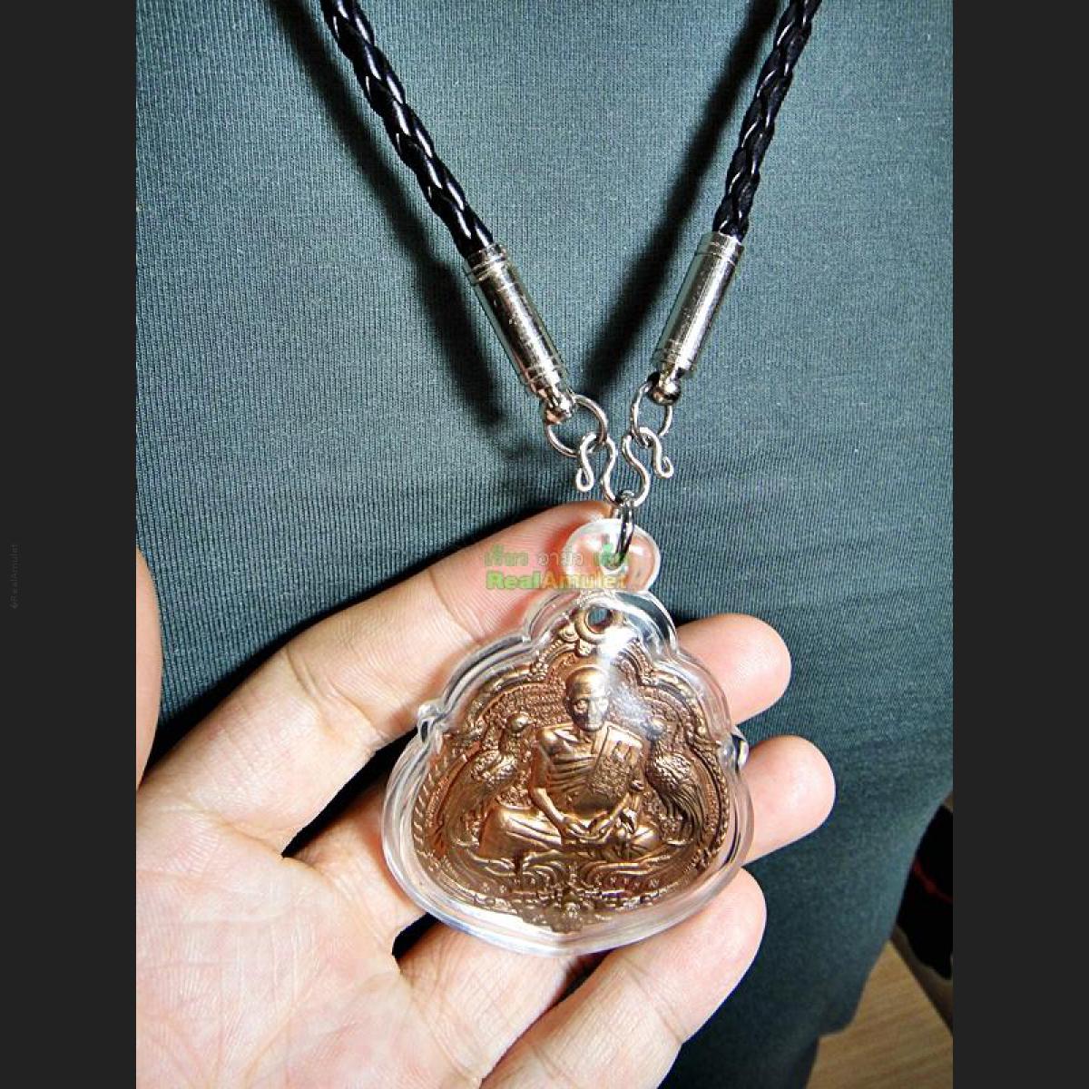 AUTHENTIC THAI AMULET HOLY FOWL CHICKEN PENDANT MEDAL RICH POWER LP ...