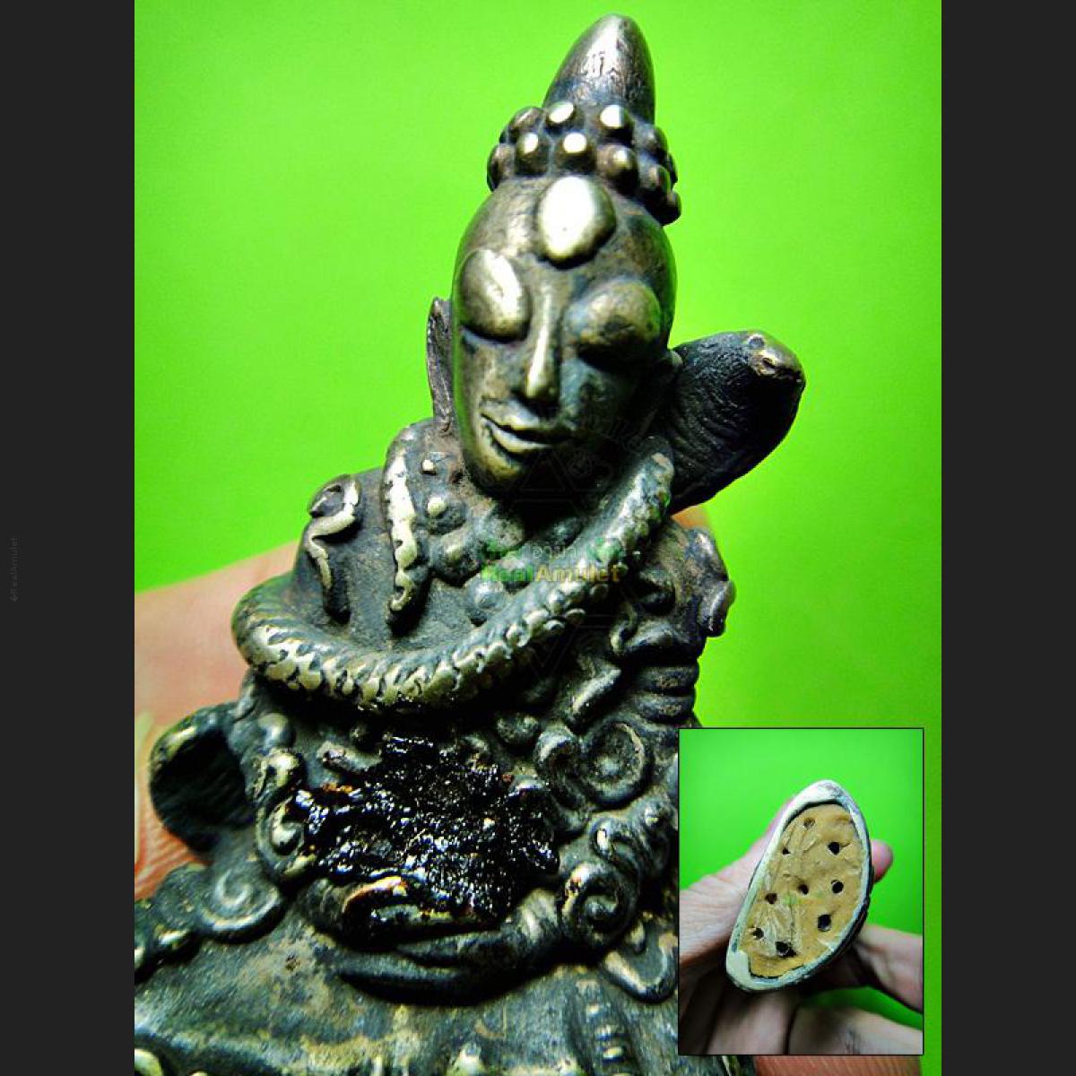 THAI REAL AMULET NGUNG GAMBLE ALIEN FACE COBRA AC KOM 9 TAKUD ...