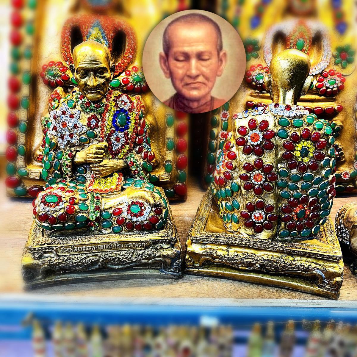 Ancient Jade Gems Stone Naga Eye Leklai Somdej Toh Luck Thai Amulet ...