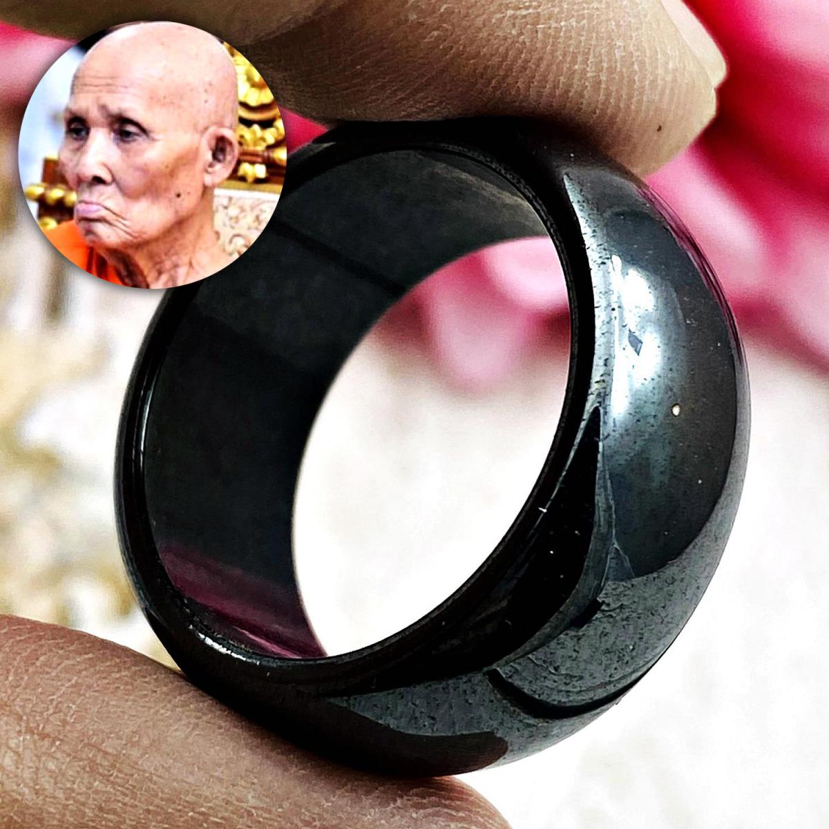 Leklai Kotipe Black Mekaphat Magic Magnetic Ring Immortal Huan Thai Amulet 18272 | RealAmulet.com™